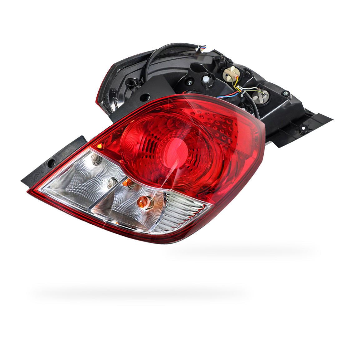 Holden Captiva CG (2006 - 2011) Genuine Tail Lights LH + RH – DMS Fasteners