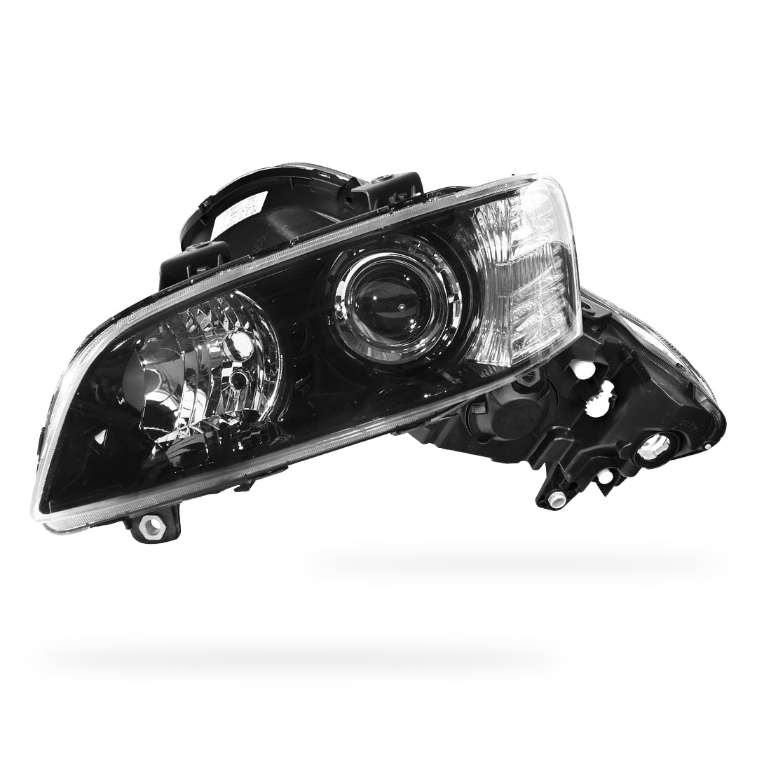 Holden Commodore VE Series 1 (2006 - 2010) Black Projector Headlights ...
