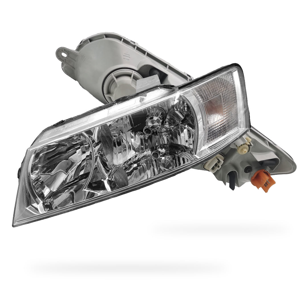 Holden Commodore VZ (2004 - 2007) Chrome OEM Style Headlights LH + RH ...